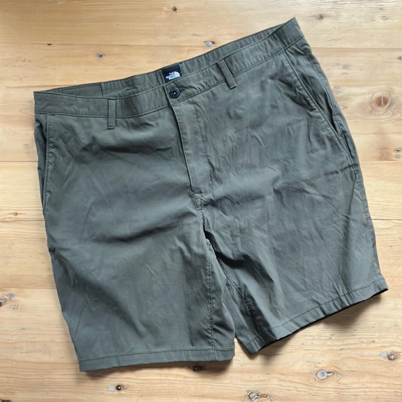 The North Face | Shorts | The North Face Mens Hiker Shorts Khaki Green ...